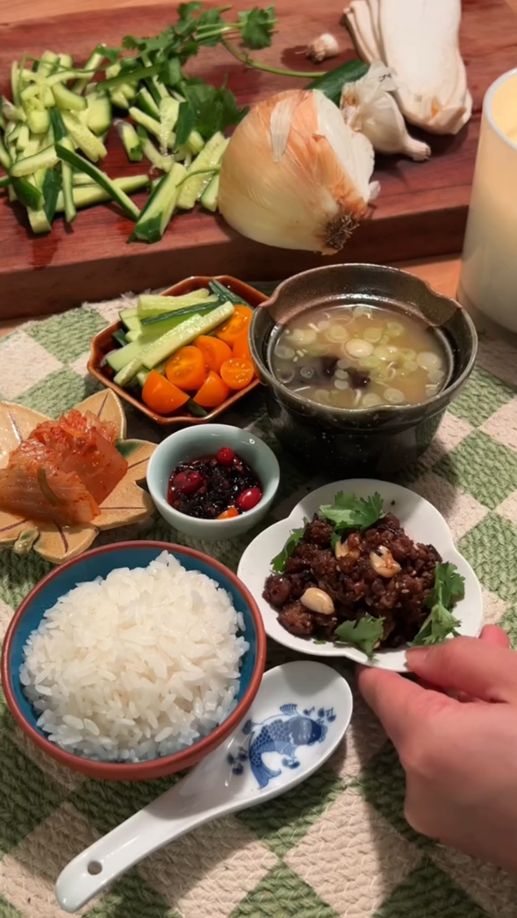 Easy After Work Dinner Recipes: Chinese Bolognese • Alice Sun